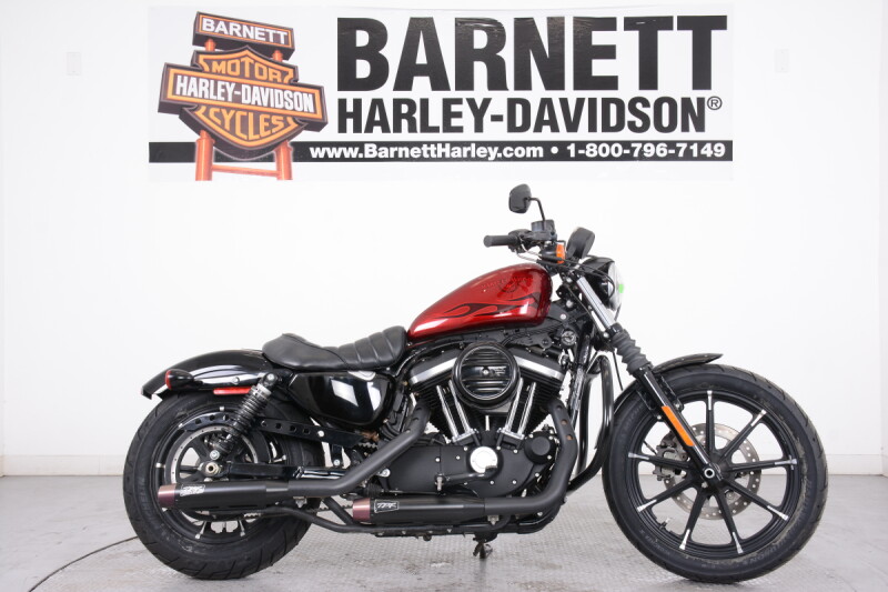 Harley Davidson 883 Iron Red