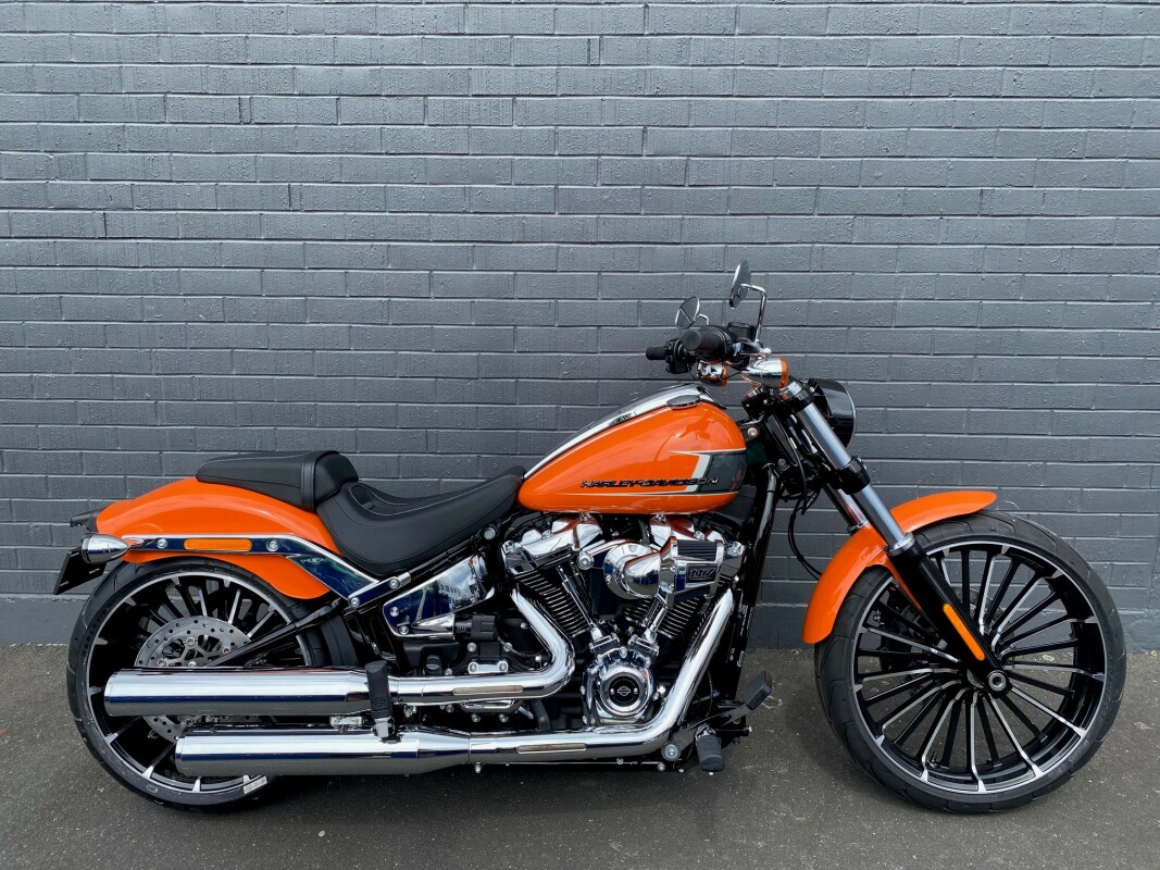 2023 Harley-Davidson® Breakout™ Baja Orange | McIver & Veitch Harley ...