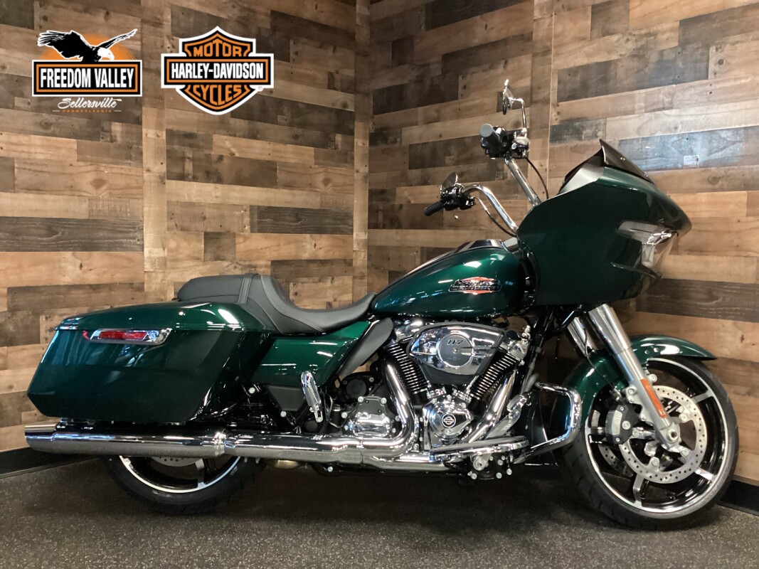 2024 Harley-Davidson® Road Glide® Alpine Green | Freedom Valley Harley ...