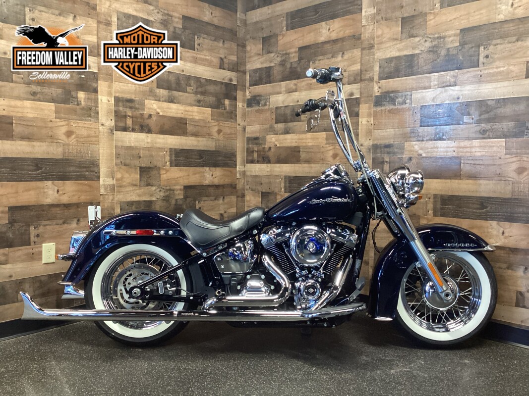 2020 Harley-Davidson® Deluxe Midnight Blue | Brandywine Harley-Davidson®