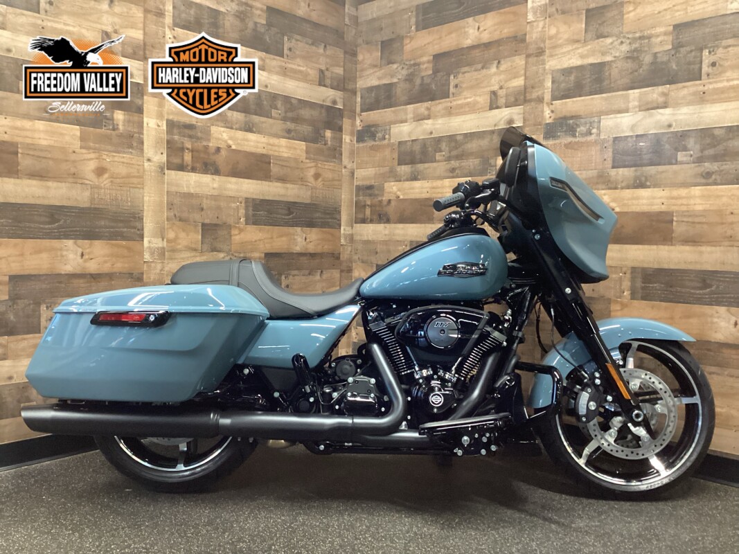 2024 Harley-Davidson® Street Glide® Sharkskin Blue - Black Finish ...