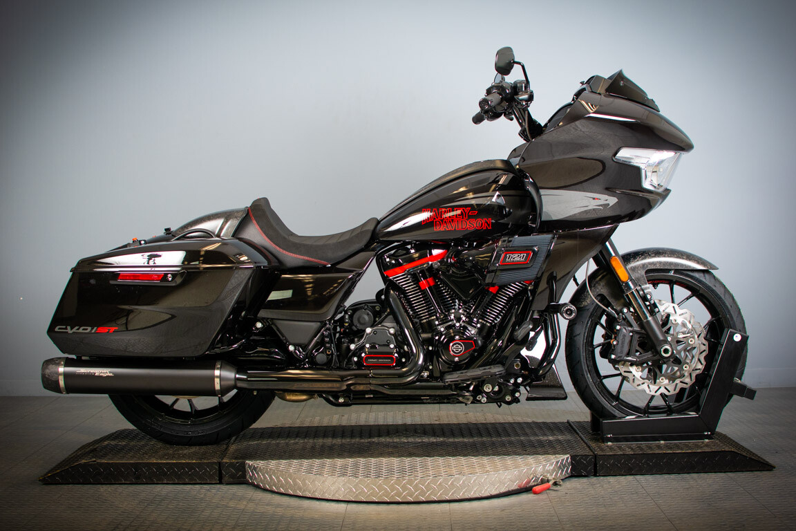 2024 Harley-Davidson® CVO™ Road Glide® ST FLTRXSTSE | Motown Harley ...