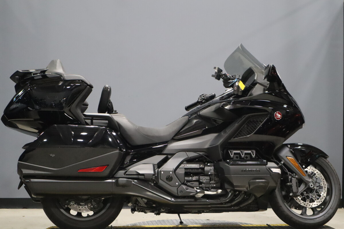2023 Honda Goldwing GL 1800DP (Pre Owned) | Palm Beach Harley-Davidson®