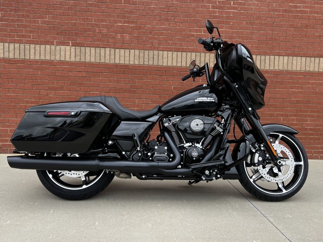 Street Glide® | Harley Davidson of Macon
