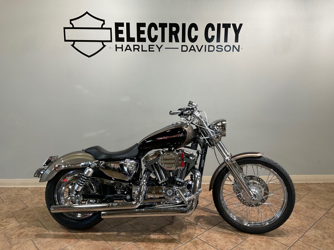 2005 XL1200C Sportster 1200 Custom Gold/ Black | Liberty Harley-Davidson