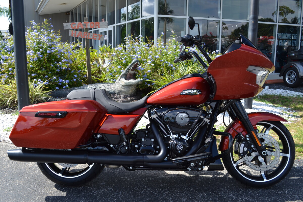 2024 Harley-Davidson® Road Glide™ - FLTRX | Gator Harley-Davidson®