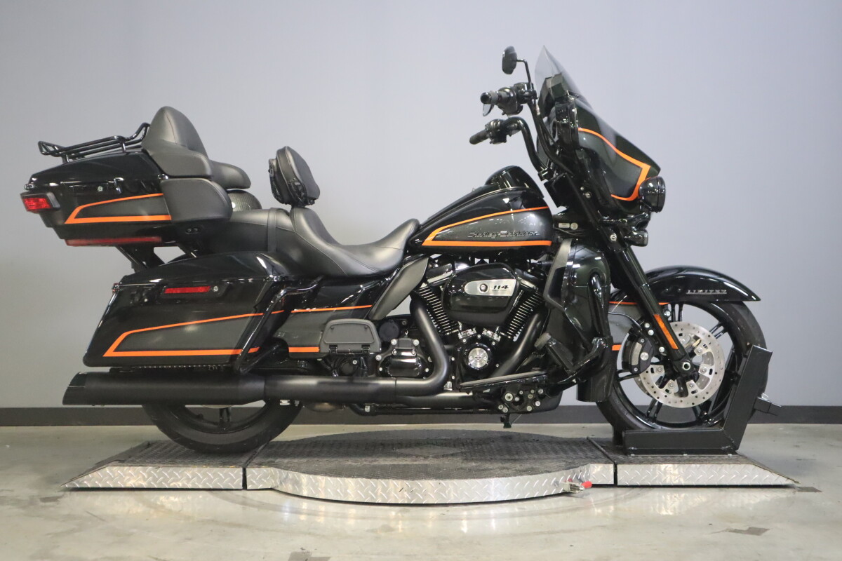 2022 Harley-Davidson® Ultra Limited FLHTK | The Woodlands Harley-Davidson®