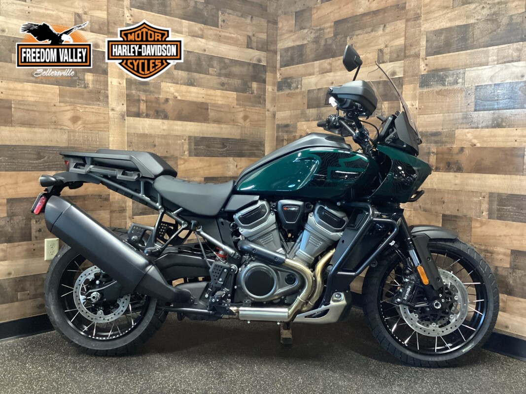 2024 Harley-Davidson® Pan America™ 1250 Alpine Green w/Laced Wheels ...