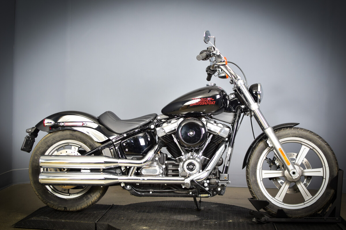 2023 Harley-Davidson® Softail® Standard FXST | Desert Wind Harley-Davidson®