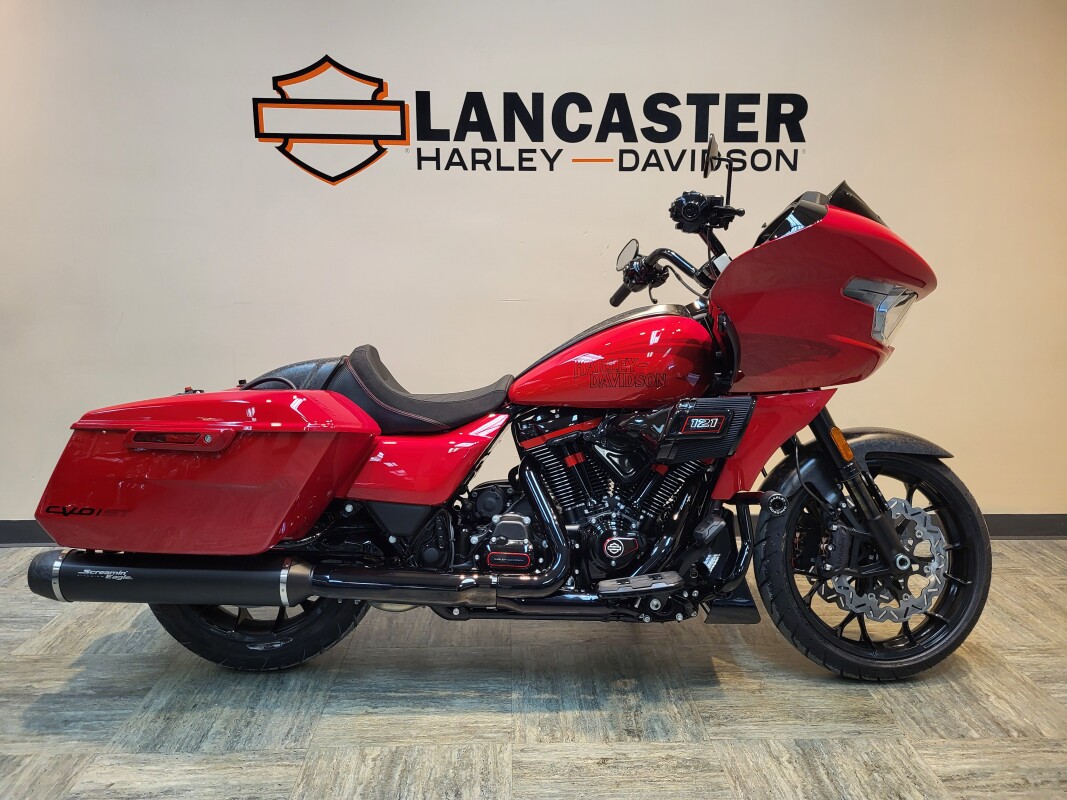 2025 Harley-Davidson FLTRXSTSE CVO Road Glide ST Rally Red | Electric ...