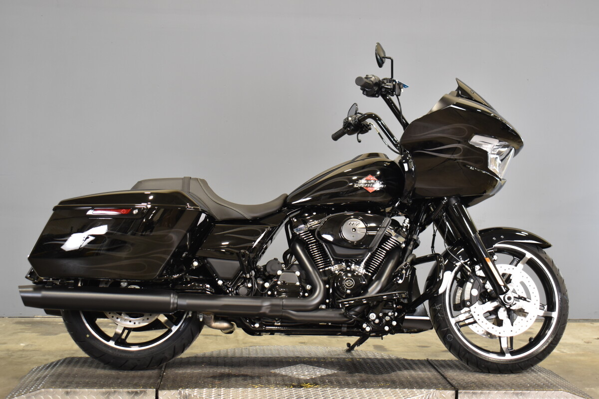 2025 Harley-Davidson® Road Glide® FLTRX | Atlanta Harley-Davidson®