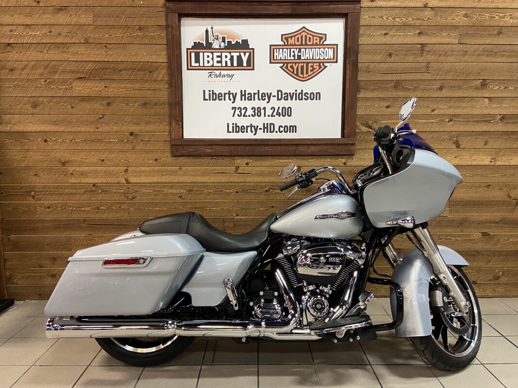 2023 Harley-Davidson Road Glide Atlas Silver Metallic FLTRX | Liberty ...