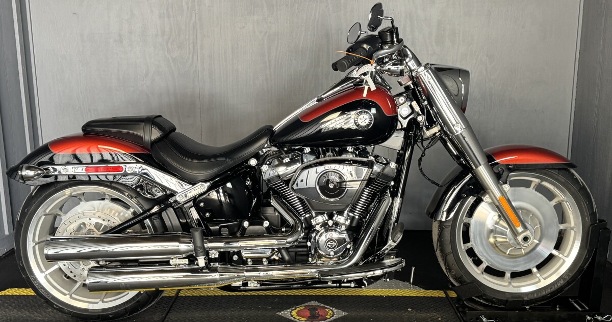 2025 Harley-Davidson Fat Boy FLFB WHISKY FIRE/BLK W/ PINSTRIP | Valley ...