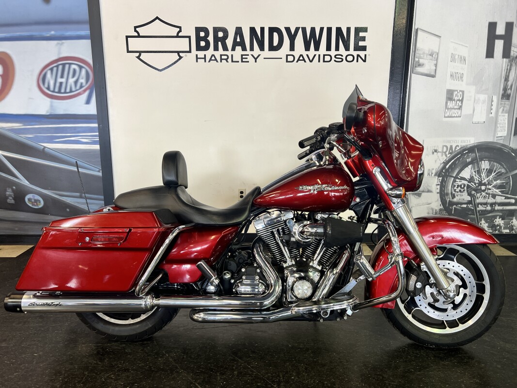 2009 Harley-Davidson® Street Glide® Red Hot Sunglo FLHX | Hannum's ...