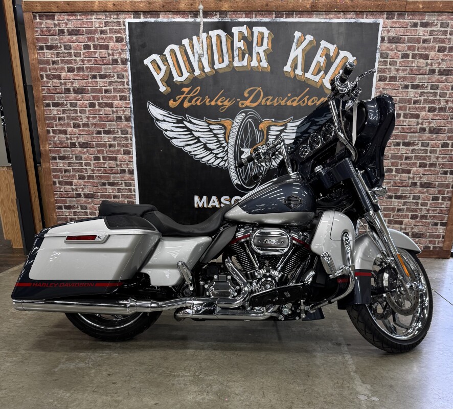 CVO™ Street Glide® | Powder Keg Harley-Davidson