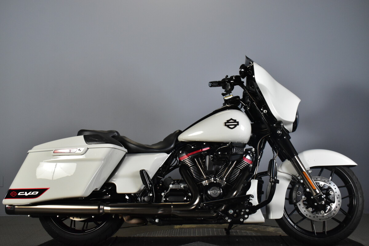 Used 2020 Harley-Davidson® CVO™ Street Glide® FLHXSE | Volcano Harley ...