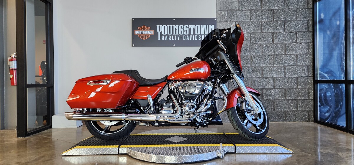 Street Glide® | Youngstown Harley-Davidson