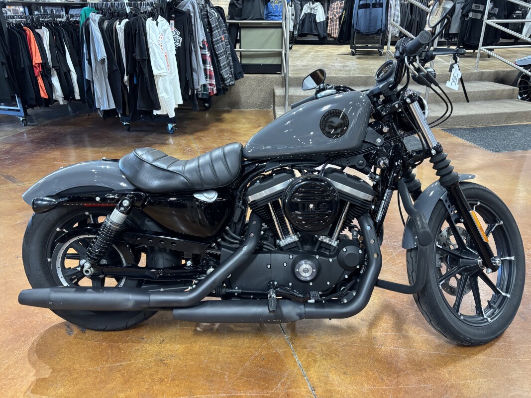 Iron 883™ | Wild Fire Harley-Davidson