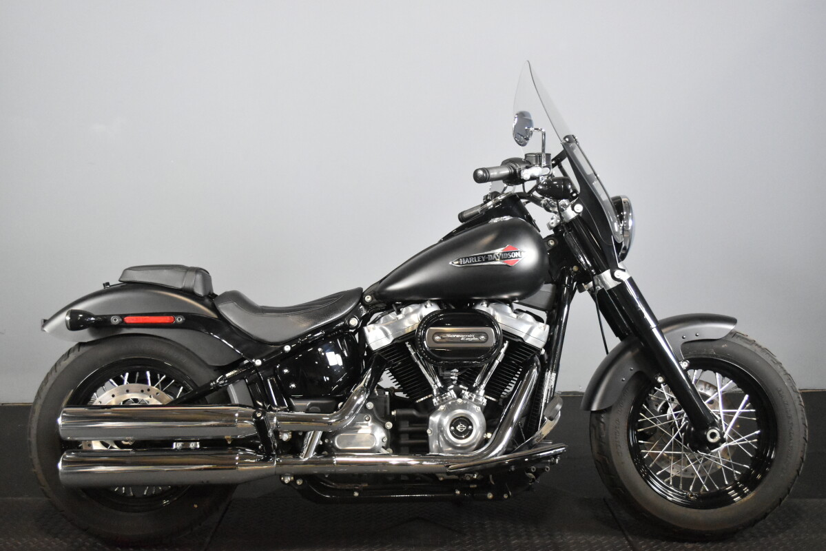 2020 Harley-Davidson® Softail Slim® FLSL | Riverside Harley-Davidson®