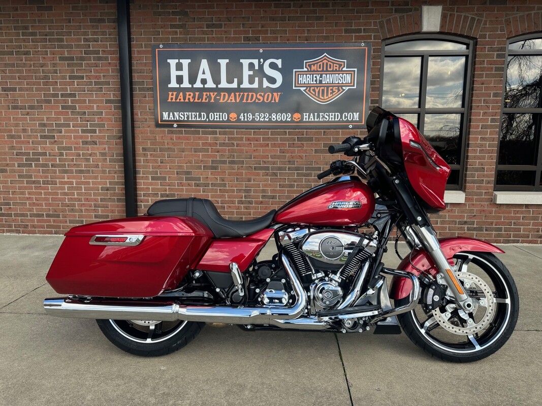 2025 Harley-Davidson Street Glide FLHX in Brilliant Red for sale at ...