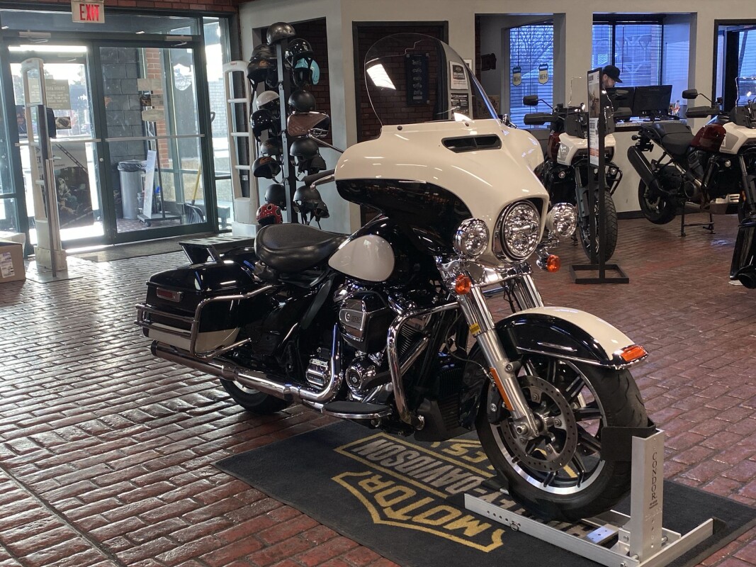 2017 Harley-Davidson® Flhtp / Police Electra Glide | Pre-owned ...
