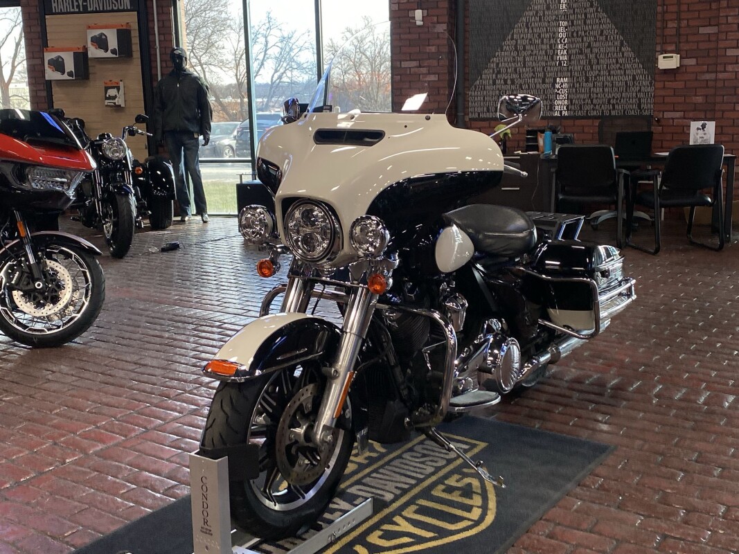 2017 Harley-Davidson® Flhtp / Police Electra Glide | Pre-owned ...