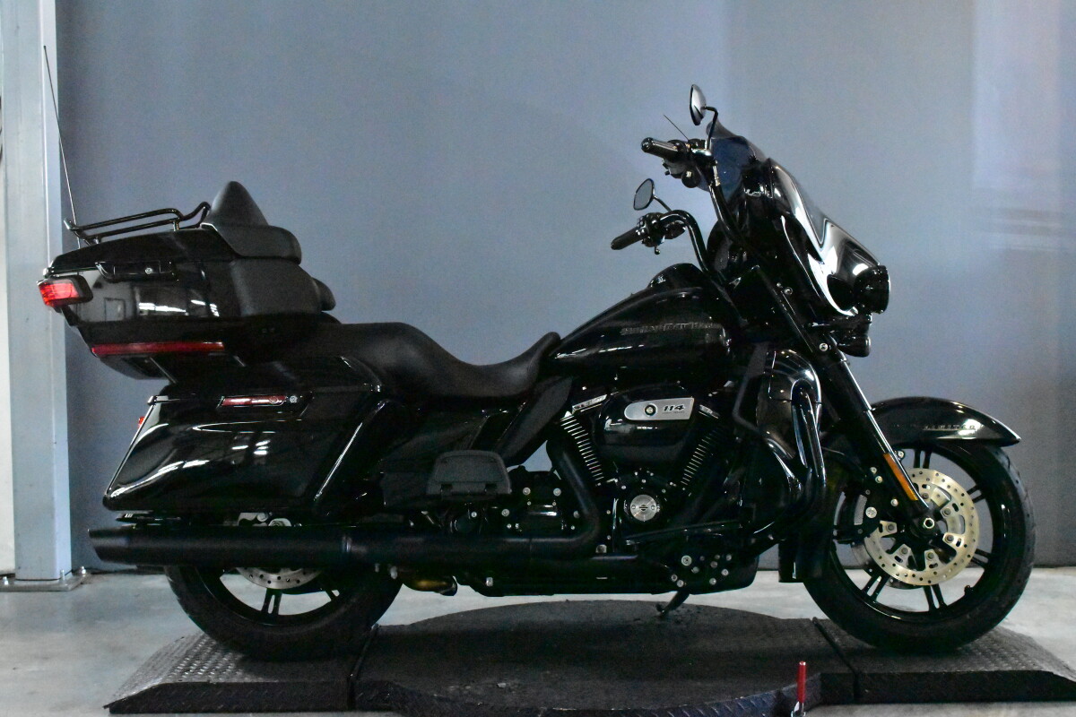 2022 Harley-Davidson® Ultra Limited FLHTK | Alligator Alley Harley ...