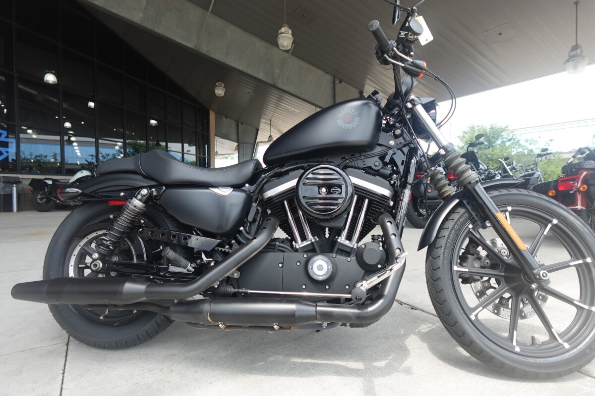 2019 Harley-Davidson® Iron 883™ XL 883N | The Woodlands Harley-Davidson®