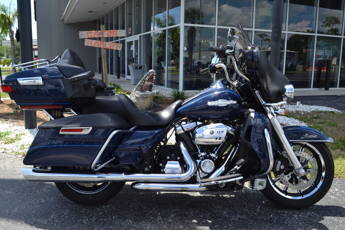 2019 Harley-Davidson® Ultra Limited Exclusive - Peace Officer- FLHTK | Gator Harley-Davidson®