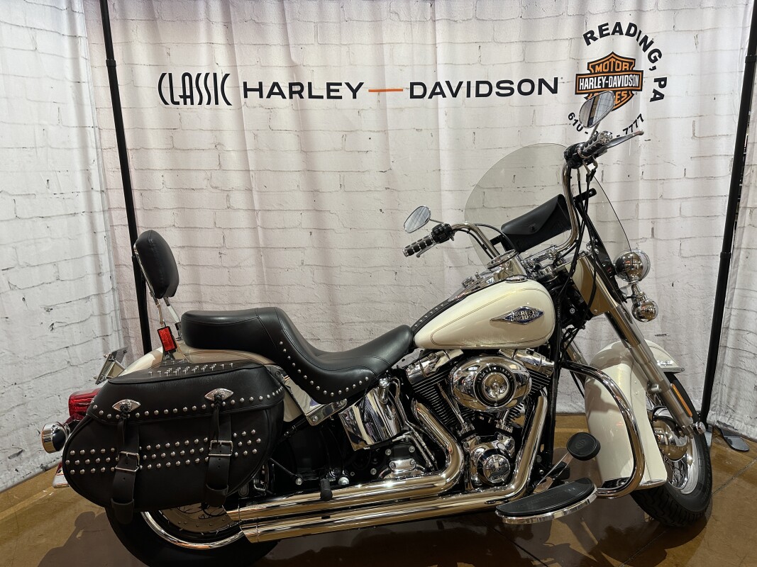 Heritage Softail® Classic | Classic Harley-Davidson