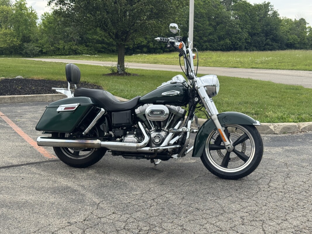 2016 Harley-Davidson® Switchback™ Deep Jade Pearl | Buckeye Harley-Davidson®