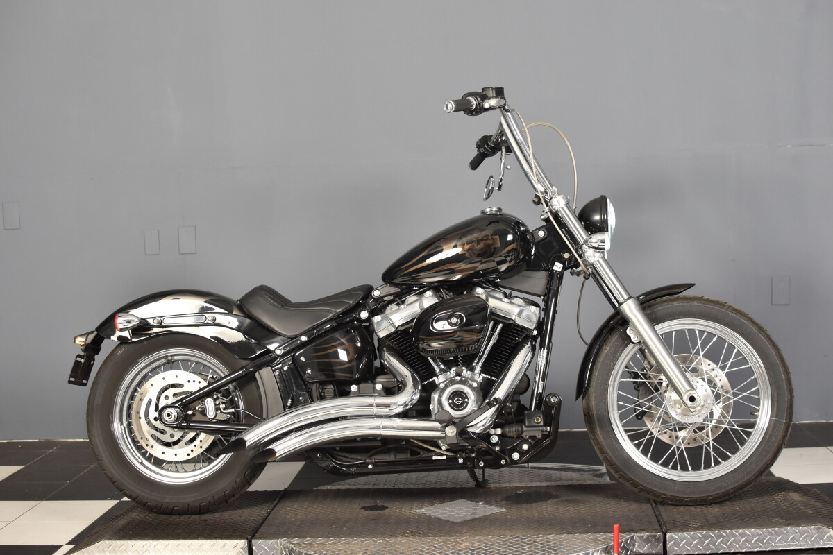 2020 Harley-Davidson® Softail Standard® FXST | Desert Wind Harley-Davidson®