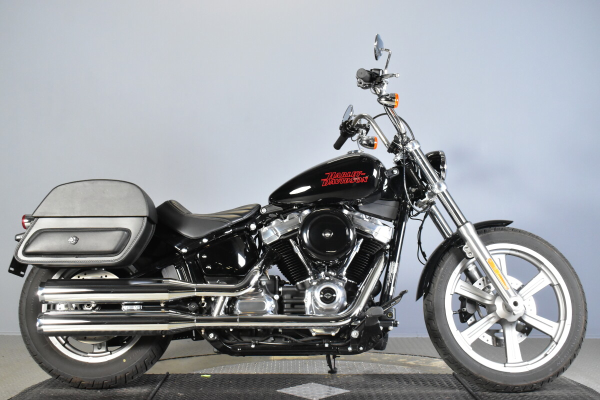 2023 Harley-Davidson® Softail® Standard FXST | Volcano Harley-Davidson®