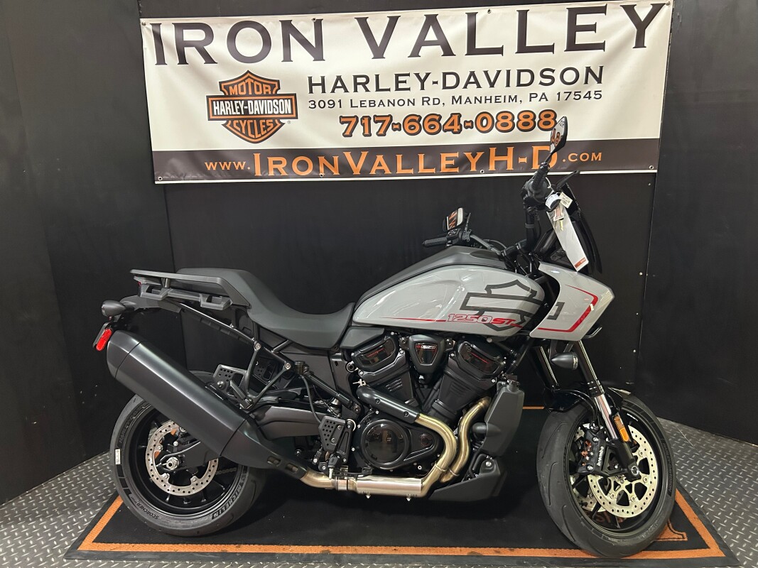2025 H-D RA1250ST Pan America 1250cc ST | White's Harley-Davidson
