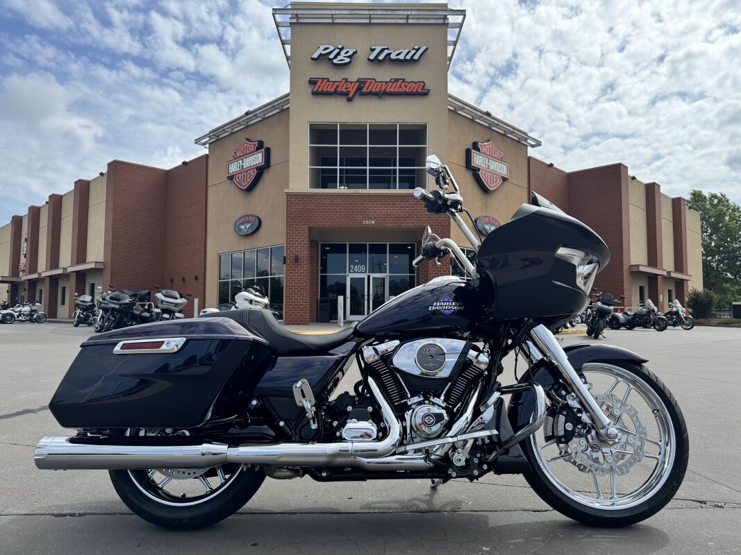 Road Glide® | Pig Trail Harley-Davidson®