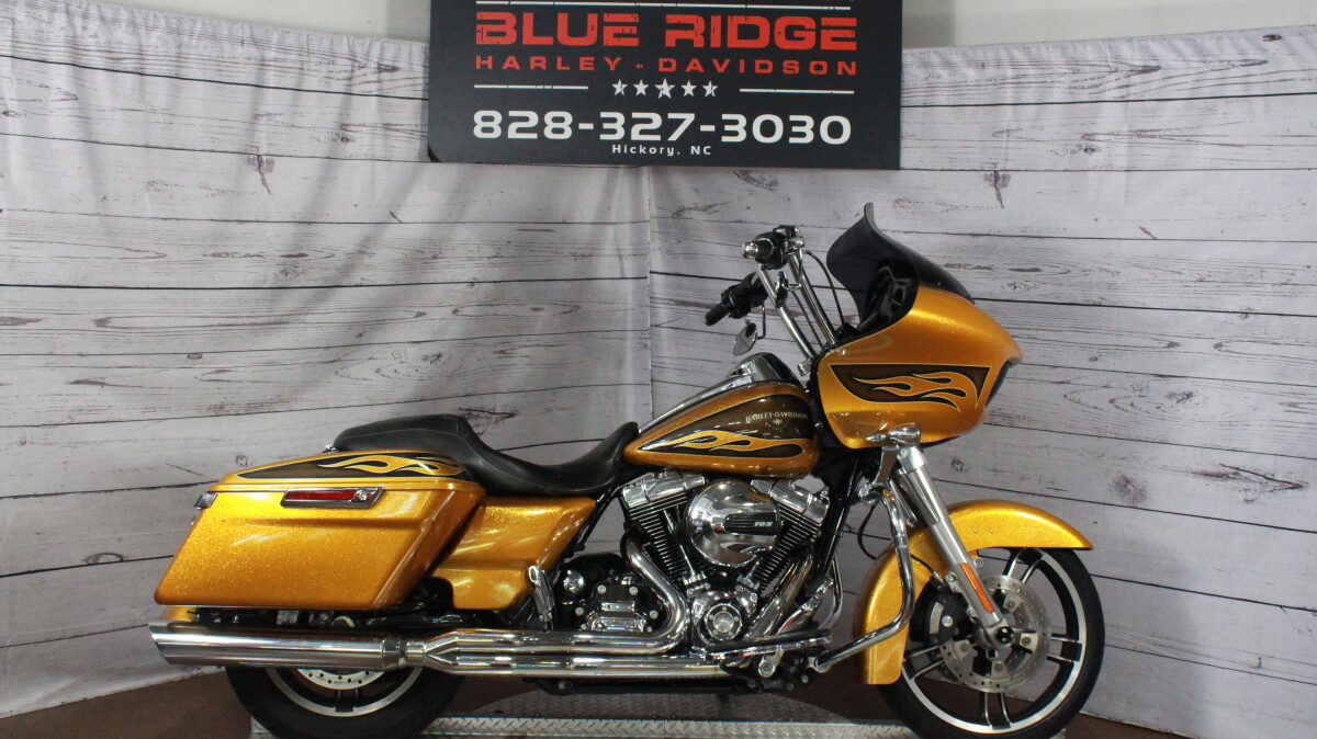 2016 Harley-Davidson® Road Glide® Special Hard Candy Gold Flake | Blue ...