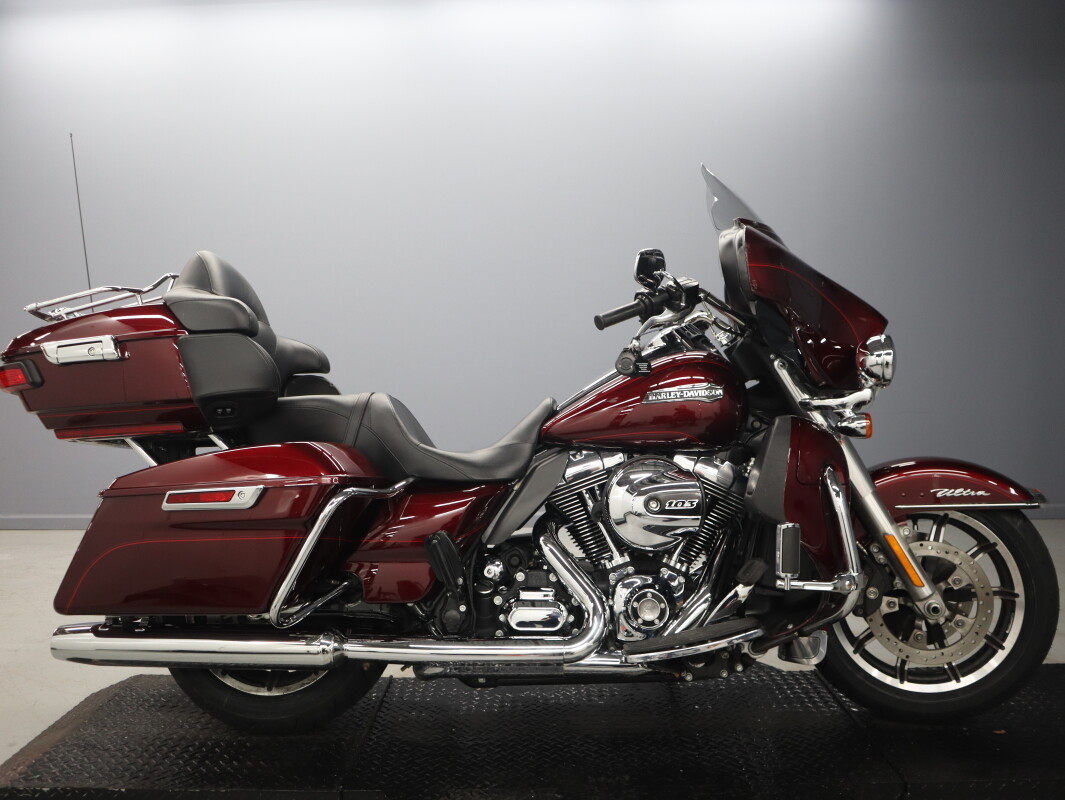 2015 Harley-Davidson® Electra Glide® Ultra Classic® Low FLHTCUL | Old Glory Harley-Davidson®