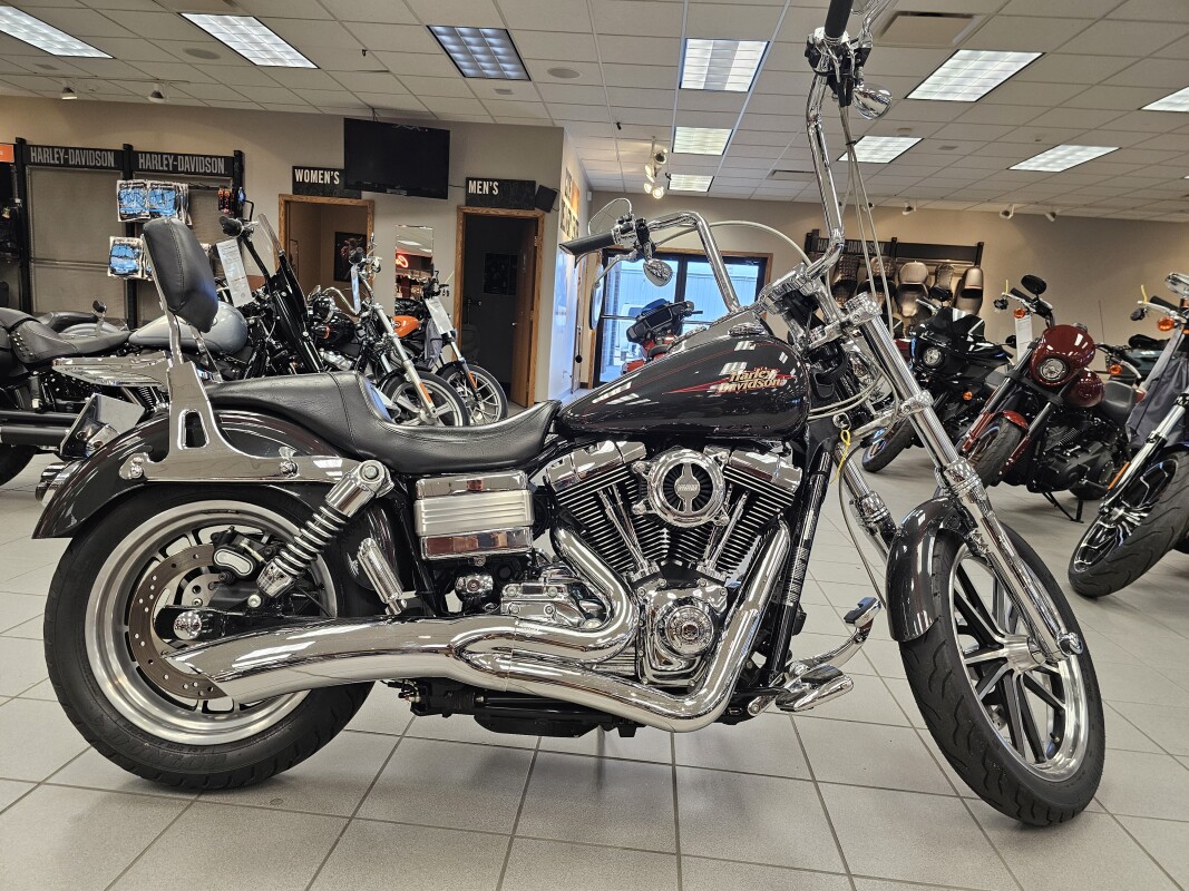 2009 FXDL | Roosters Harley-Davidson