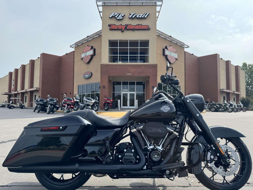 Road King™ Special | Pig Trail Harley-Davidson®