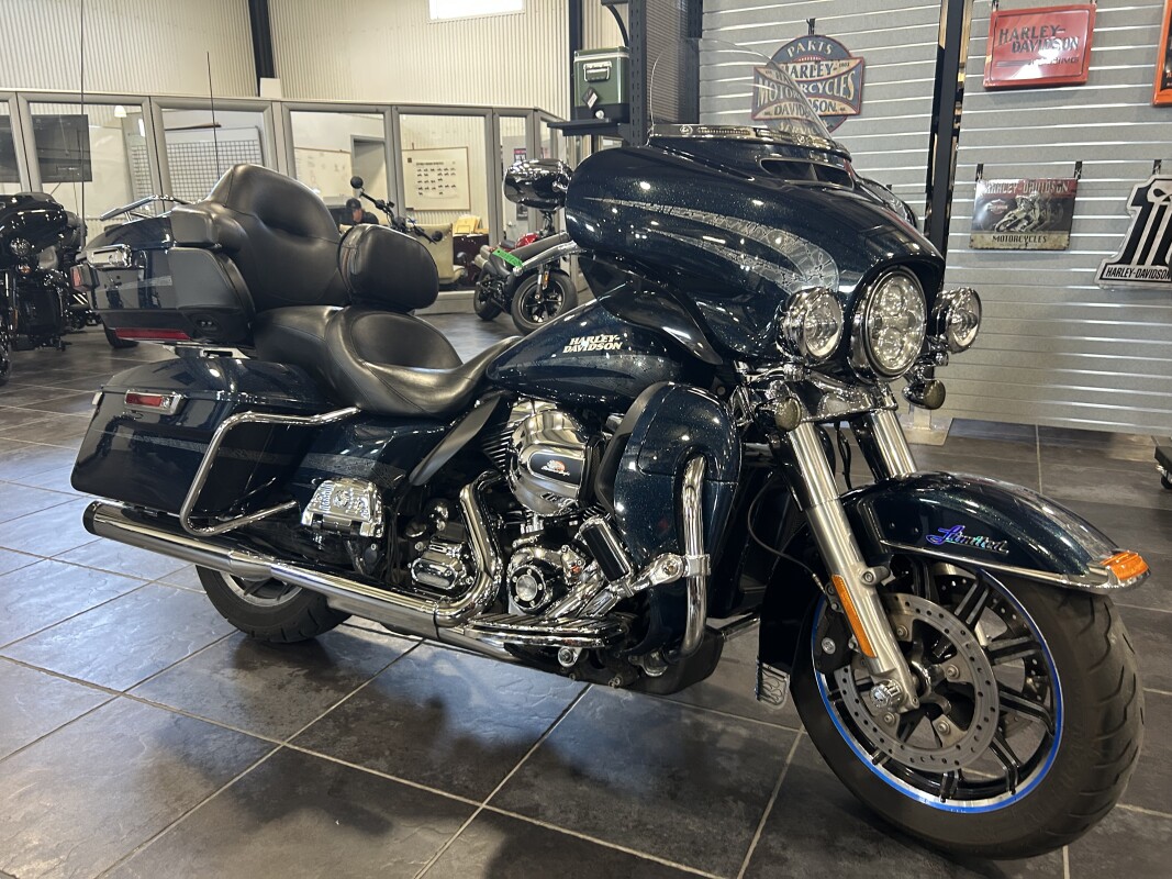 2016 Ultra Limited | THE ROCK Harley-Davidson