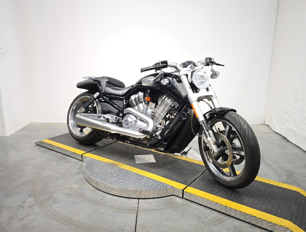 2014 Harley-Davidson® V-Rod Muscle® | Pre-owned Motorcycles For Sale ...