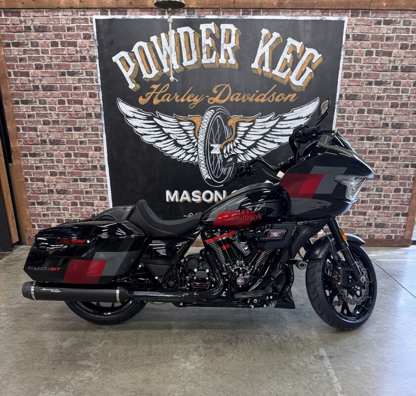 CVO™ Road Glide™ ST | Powder Keg Harley-Davidson
