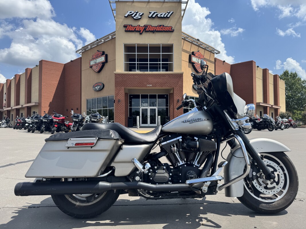 Street Glide® | Pig Trail Harley-Davidson®