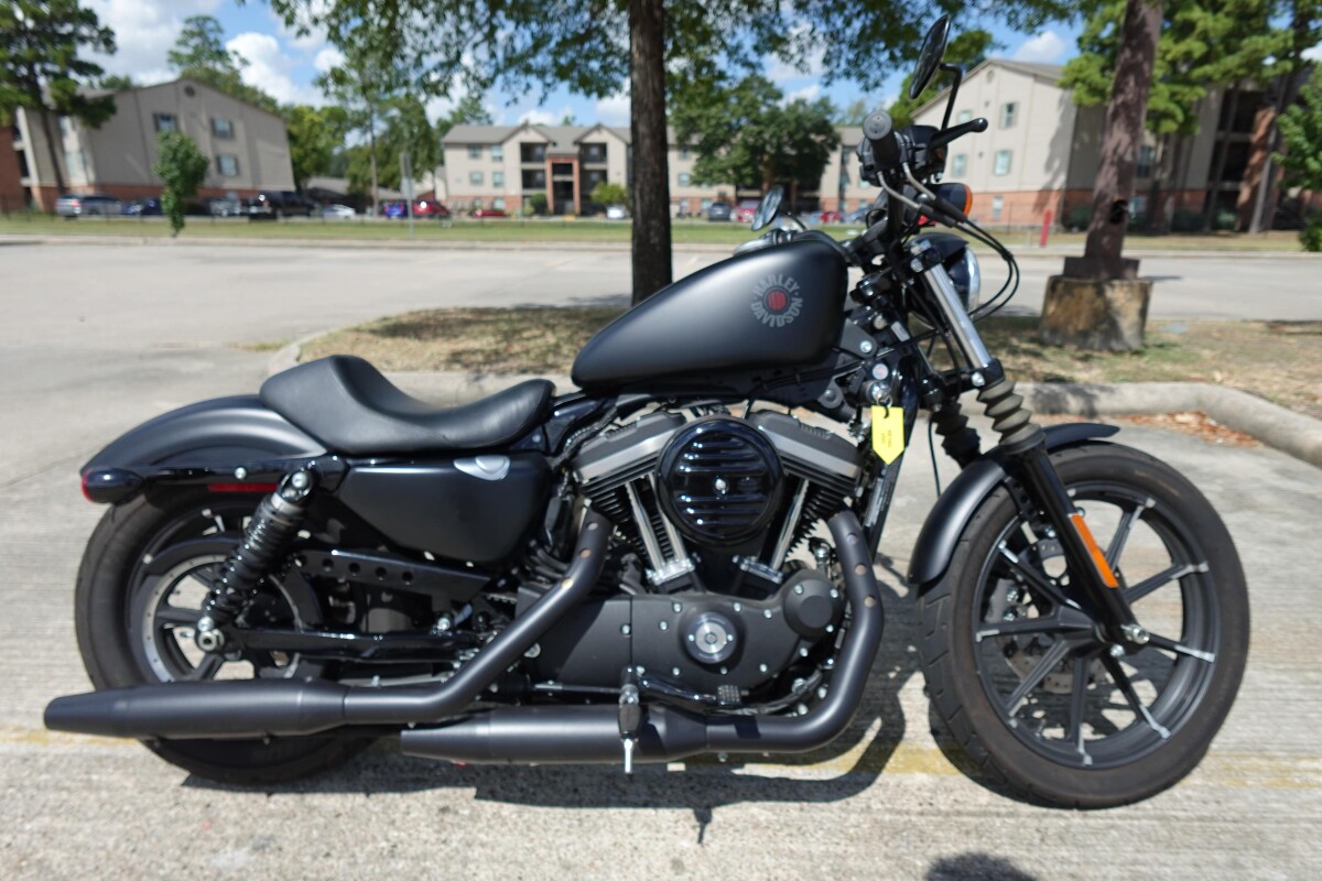 2022 Harley-Davidson® Iron 883™ XL 883N | The Woodlands Harley-Davidson®