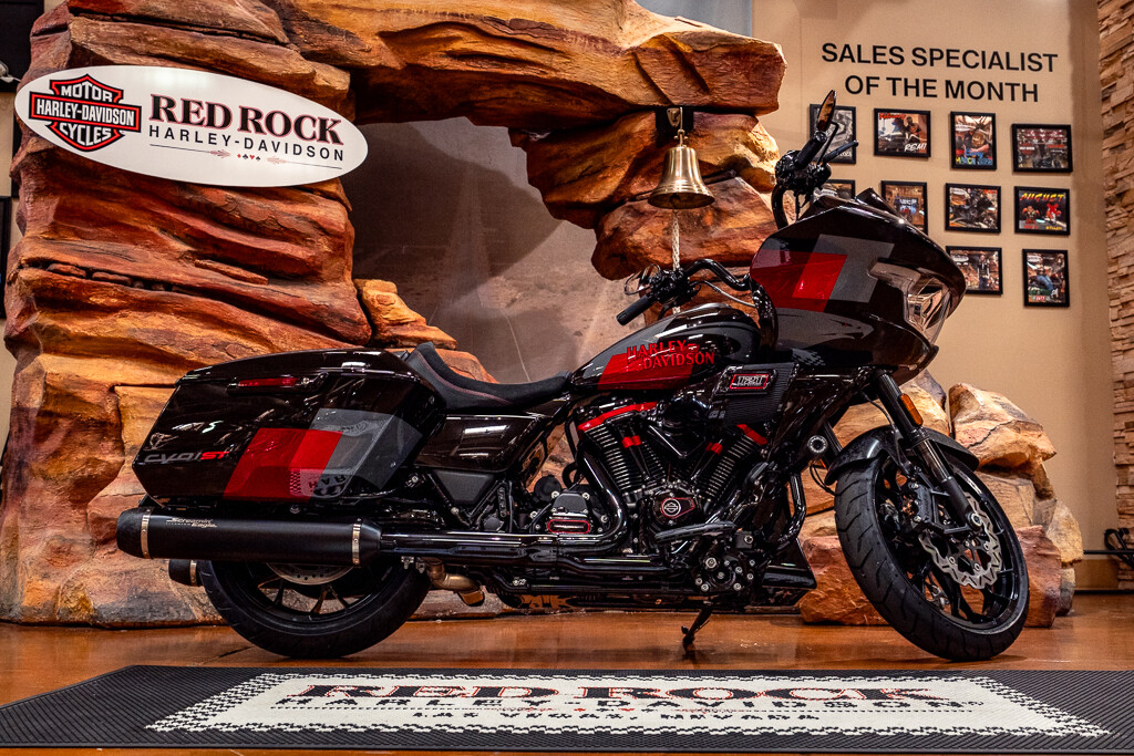 New 2025 Harley-Davidson CVO Road Glide ST Motorcycle For Sale In Las ...