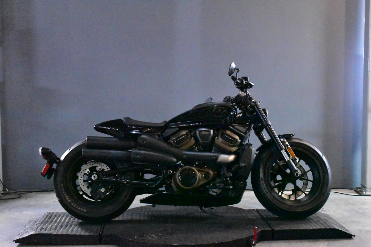 2022 Harley-Davidson® Sportster® S RH1250S | Rockstar Harley-Davidson®