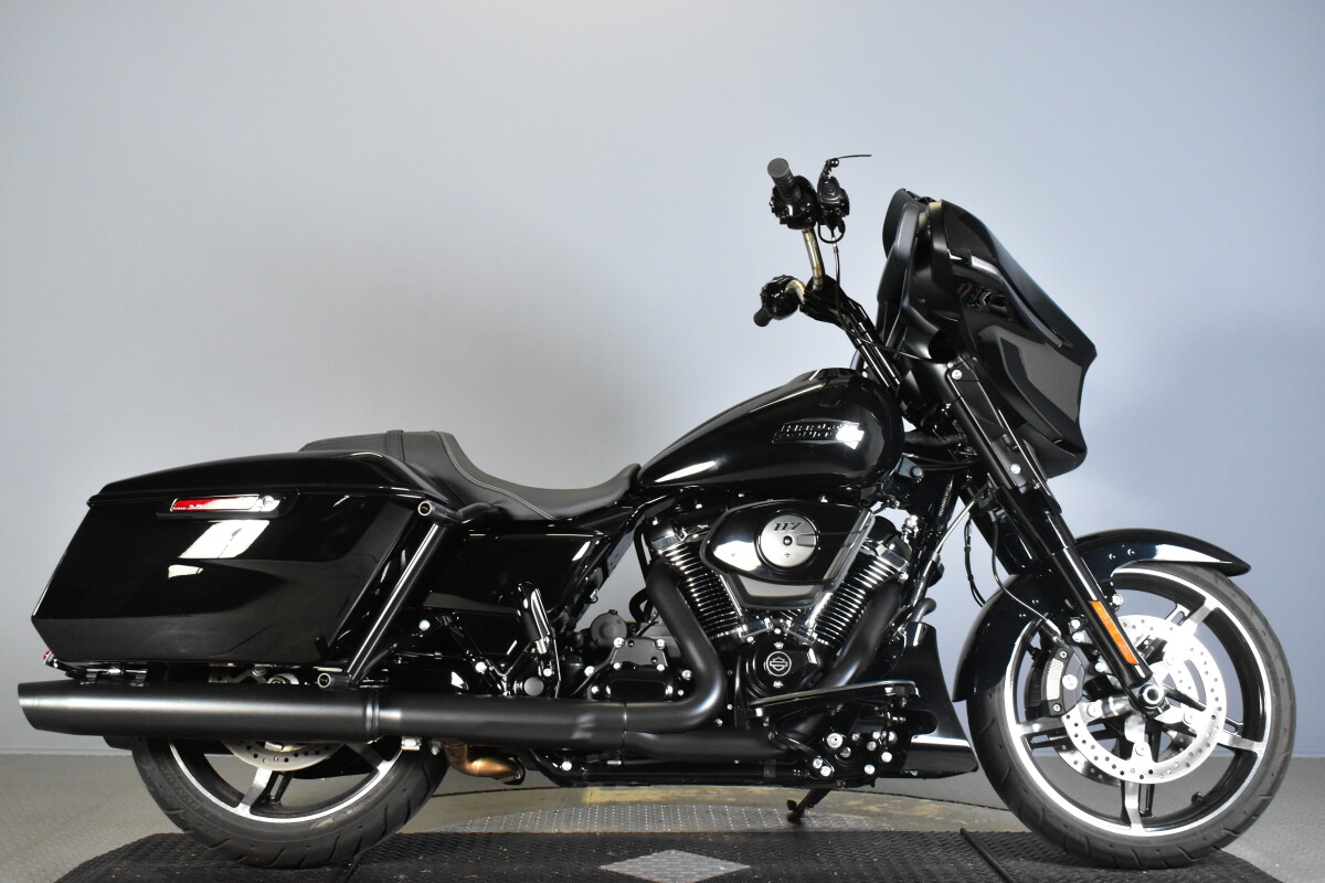 Street Glide® | Volcano Harley-Davidson®
