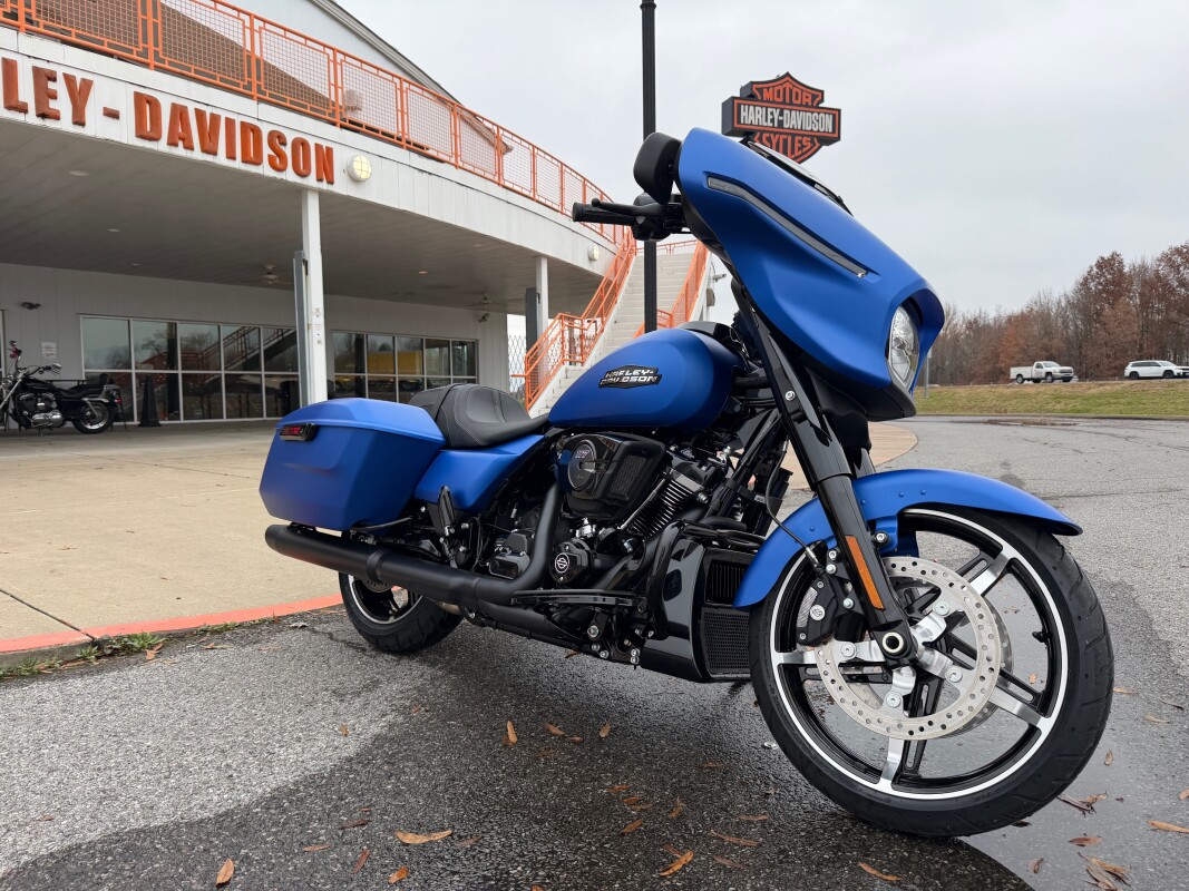 2026 Harley-Davidson® Street Glide® Aurora Blue Denim - Black | Four Rivers Harley-Davidson